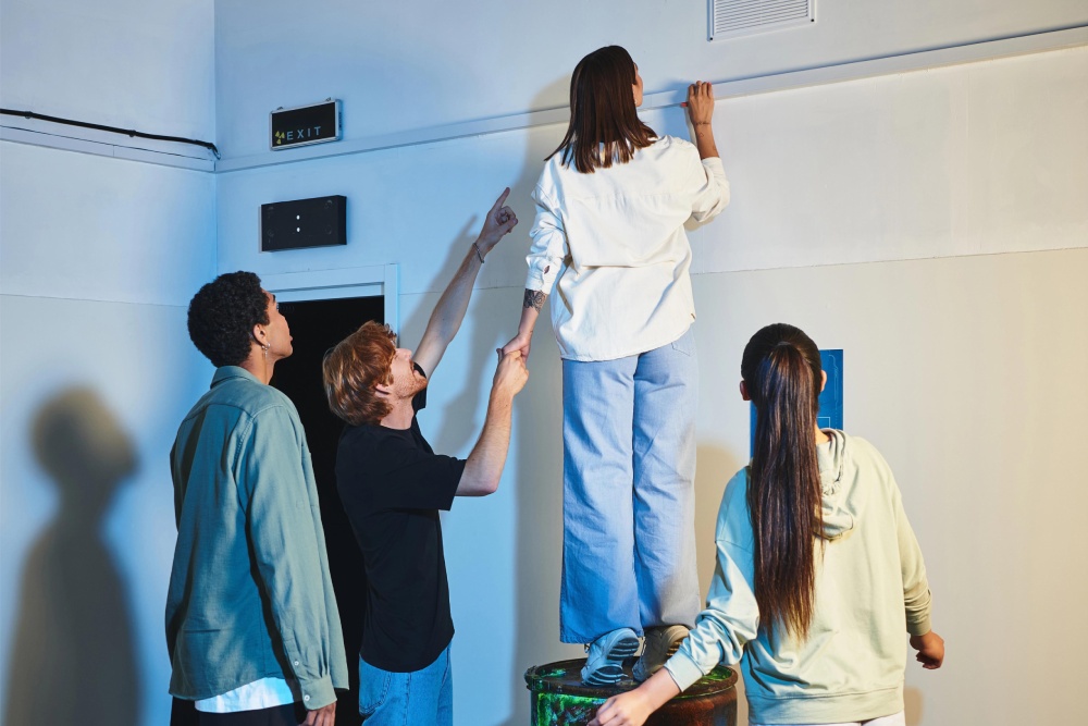 Do You Tip Escape Room Hosts? - EscapeWorks Denver